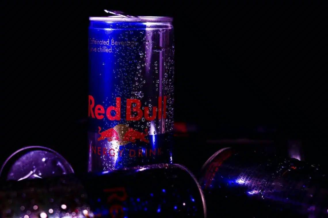 Les principales différences entre Red Bull et Monster : quelles sont ...